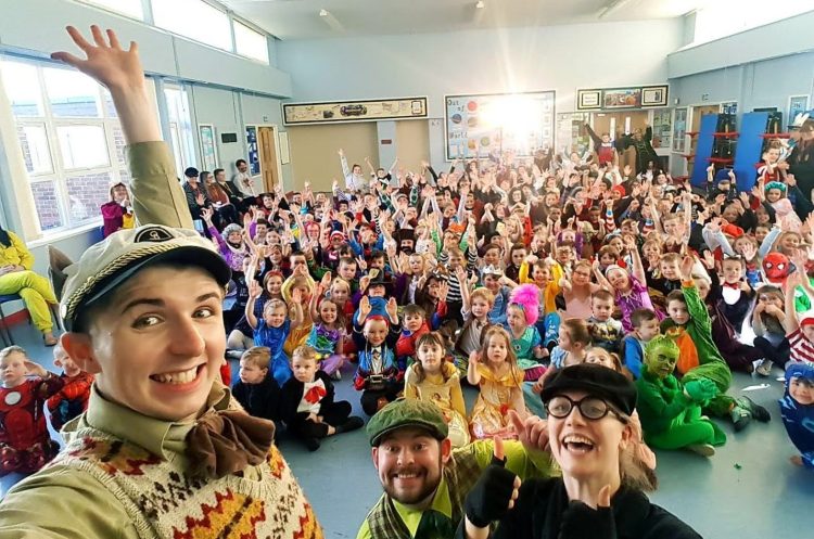 Christmas Theatre & Panto Comes to You – Theatre for Schools